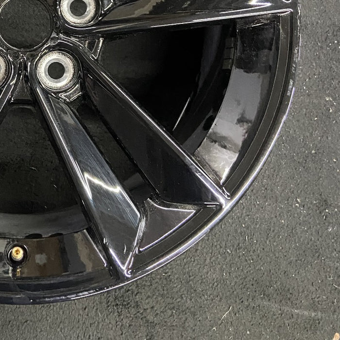 18" MUSTANG 24 18x8.5 5 split spoke Original OEM Wheel Rim — OEM WHEEL SHOP